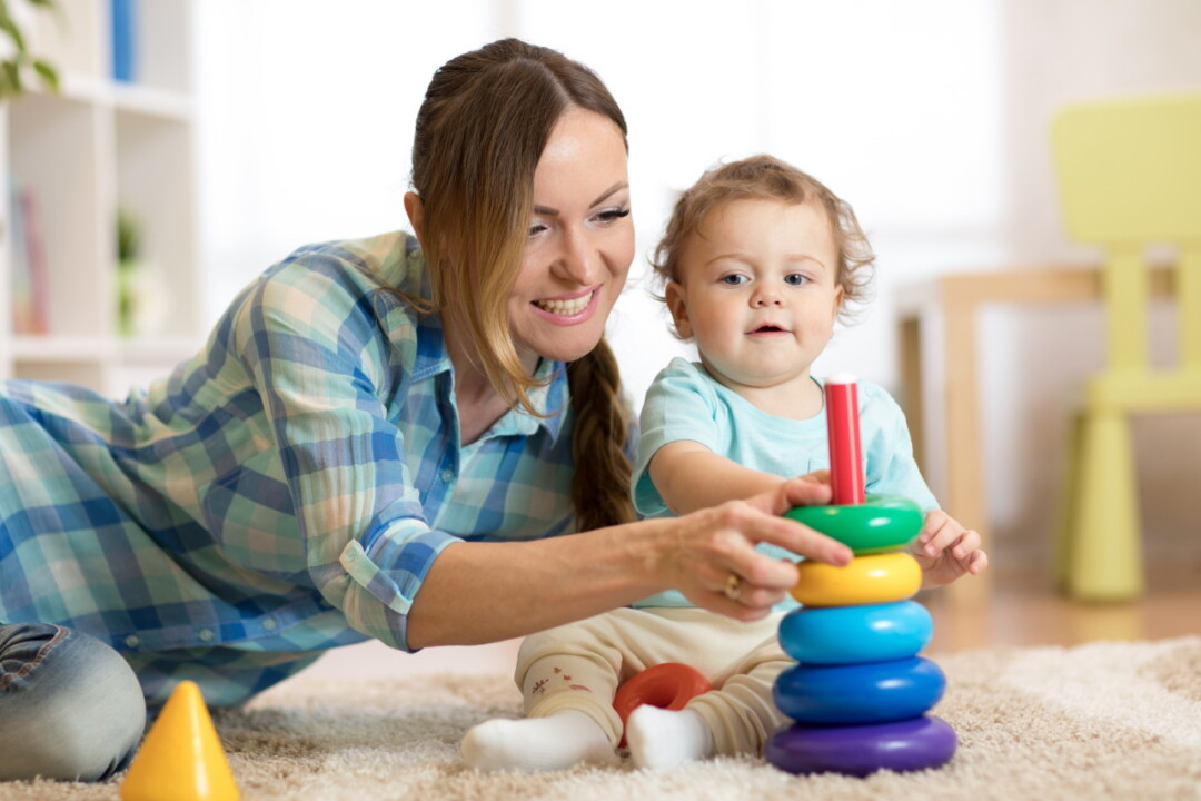 Cognitive Development in Infants 0-12 Months - Newborn Stages