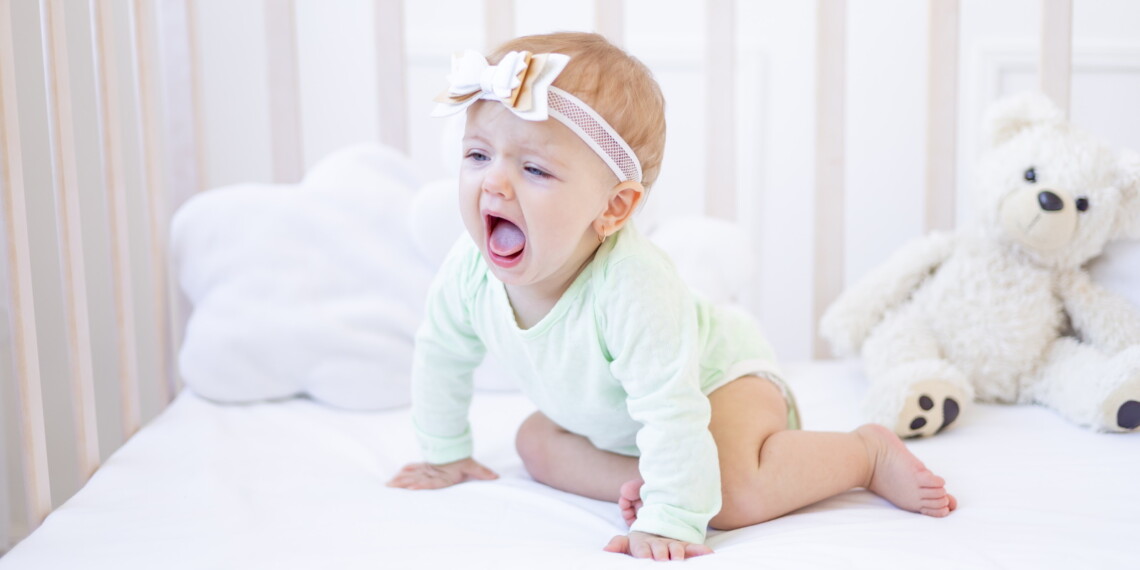 8 Proven Ways to Stop Eczema Itching in Babies - Newborn Stages