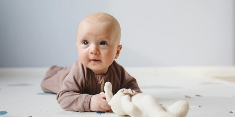 How Early Can a Newborn Baby Turn from Belly to Back? - Newborn Stages